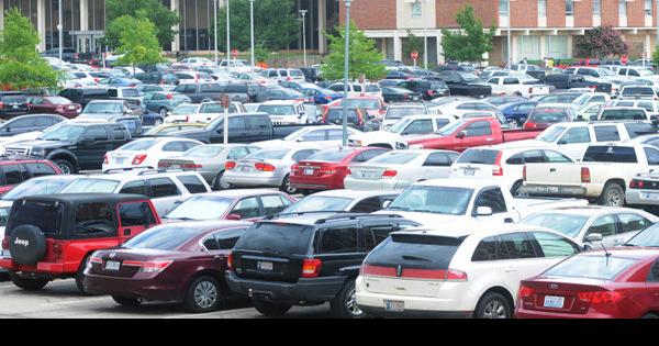 5 best places to park if you don't have an Oklahoma State parking ...