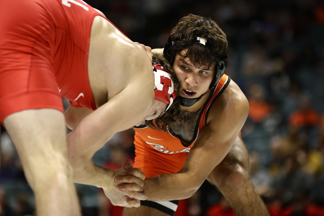 OSU's Alex Facundo finding his stride at 174 | Wrestling | ocolly.com