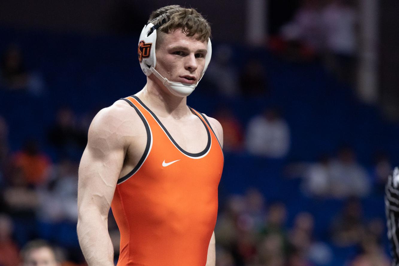 Through multiple injuries, Lewallen a better leader for Cowboys ...