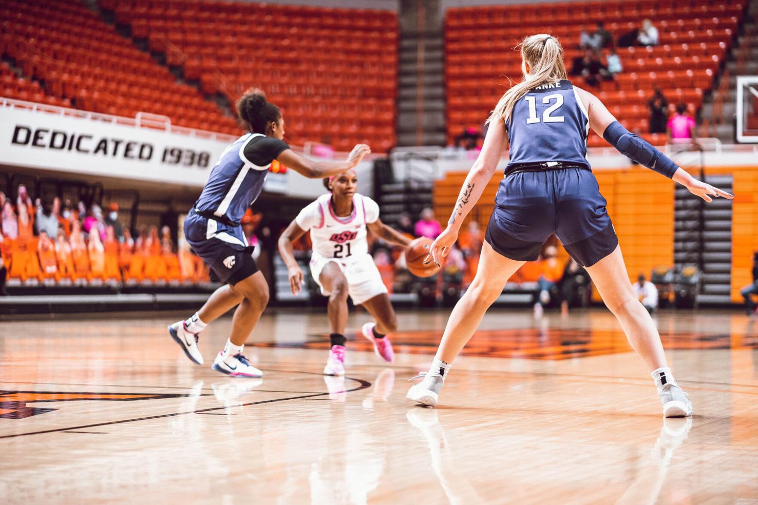 Alone in history but not in pink: Ja'Mee Asberry impresses again ...