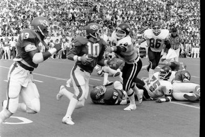 Why those closest to the Oklahoma State vs. Arkansas rivalry are ...