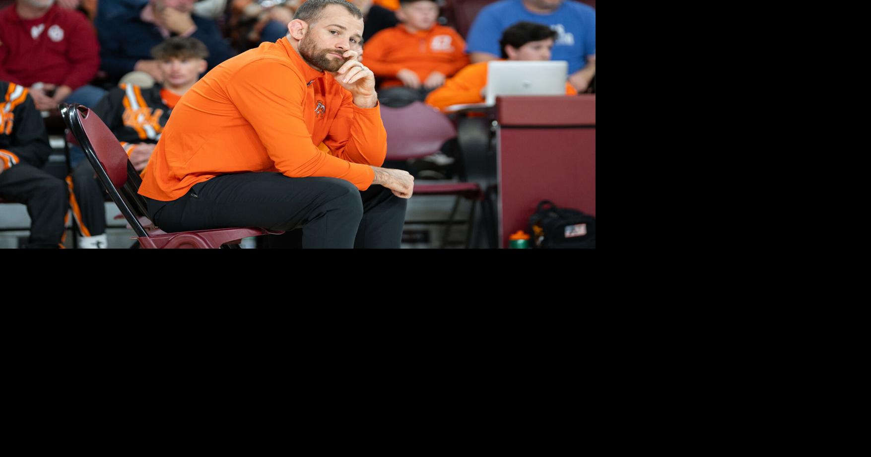 Oklahoma State wrestling completes comeback, defeats No. 13 Iowa State ...