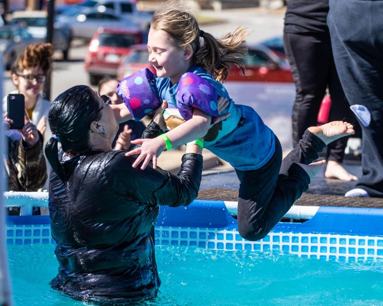 Ninety-six people plunged at Stillwater Polar Plunge | News | ocolly.com
