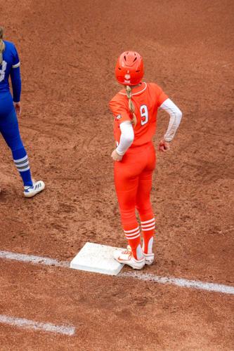 Tia Warsop | | ocolly.com