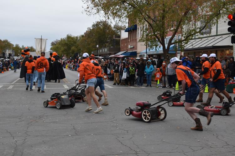 Oklahoma State Orange Parade 2023 | | ocolly.com