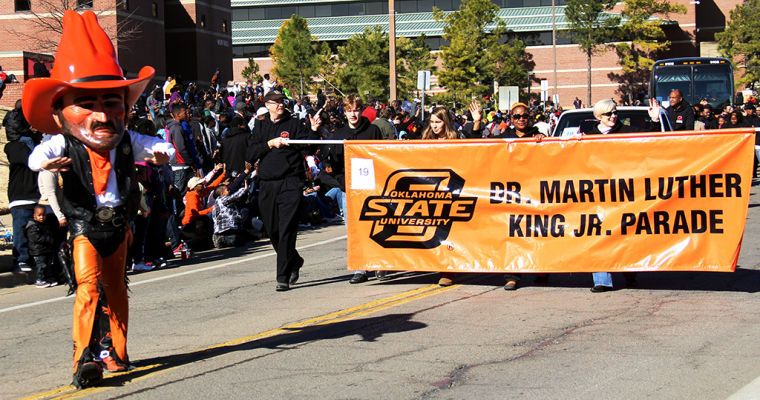 Tulsans celebrate MLK Day with weekend parade | News | ocolly.com