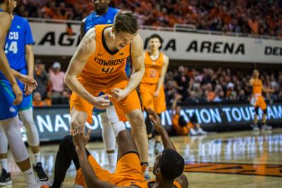 Solomon's stuff leads to emotion-filled run | Sports | ocolly.com