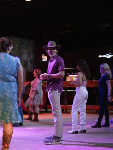 Gallery: Line Dancing at Outlaws | | ocolly.com