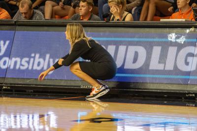 Cowgirl basketball: Hoyt has familiar matchup with West Virginia ...