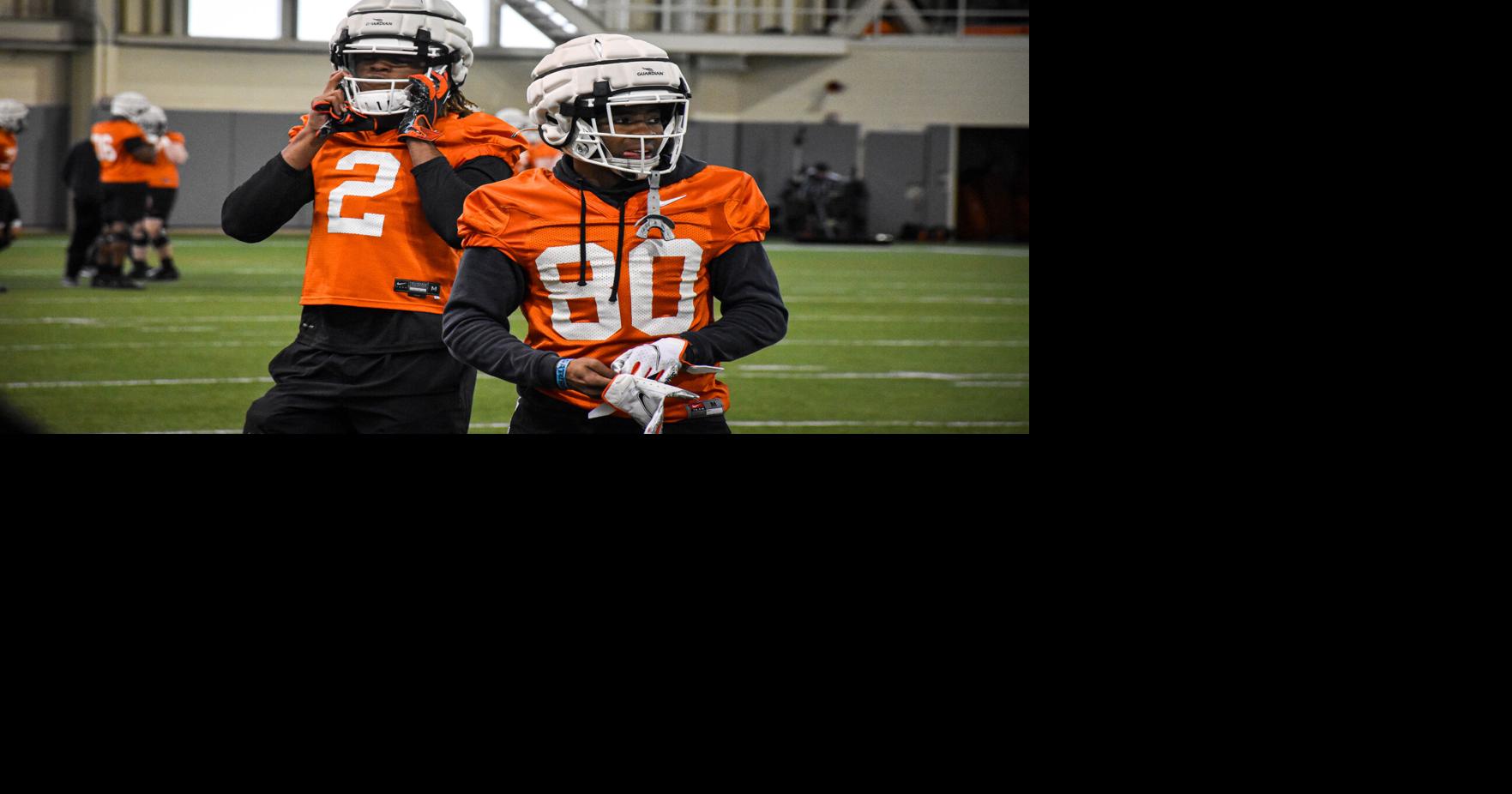 Presley reminding younger OSU football players to 'be kids' | Sports ...
