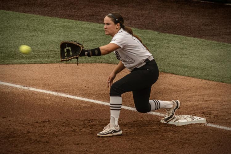 4/28 Oklahoma State Softball vs Kansas | | ocolly.com