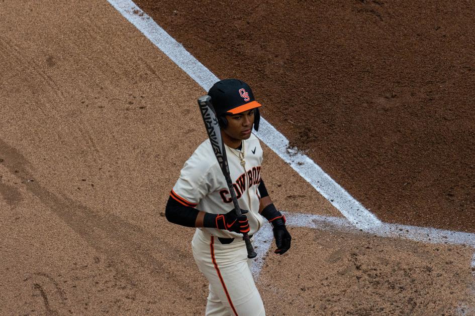 Broken scoreboard: 11 run inning fuels Cowboys to victory | Sports ...