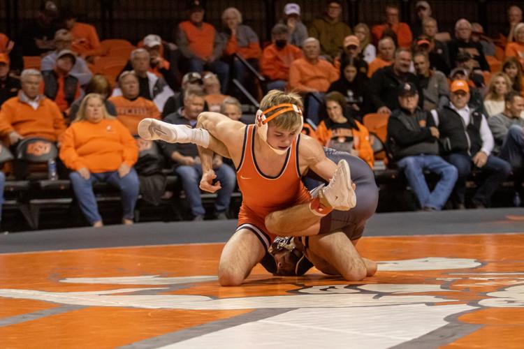 Cowboy wrestling takeaways: Surber shines, bottom struggles resurface ...