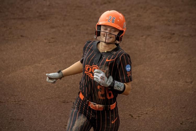 Oklahoma State defeats Arizona 10-4, clinches fifth straight World ...