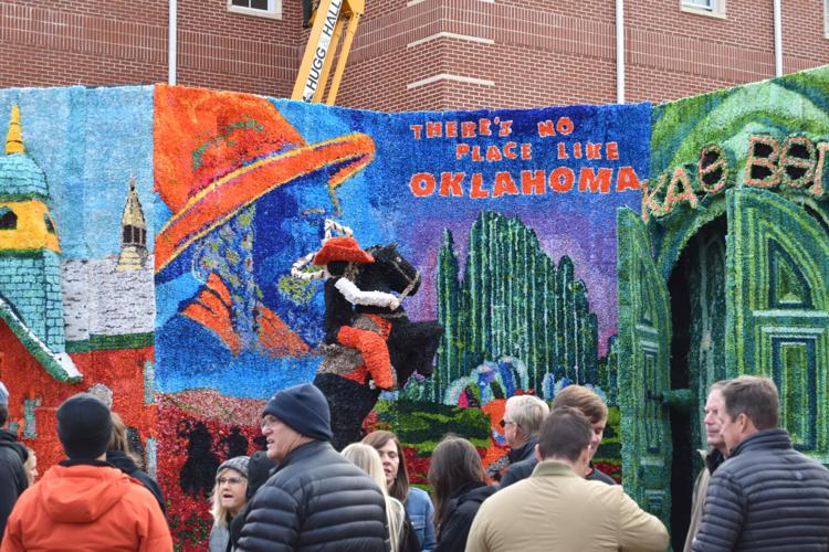 Oklahoma State Homecoming Walk Around 2023 | | ocolly.com