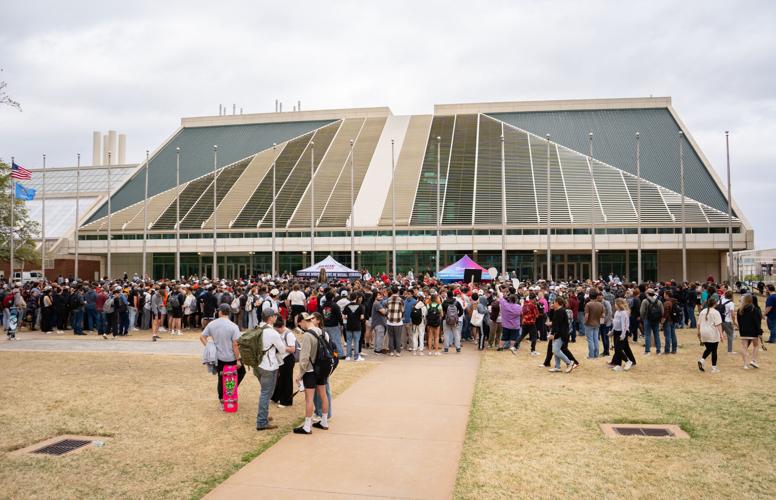 See our Best Photos from Charlie Kirk coming to OSU | Photos | ocolly.com