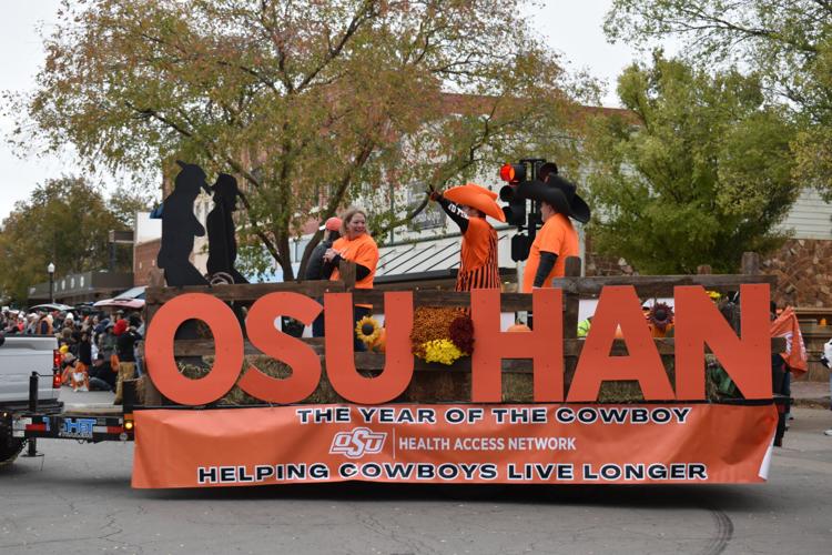 Oklahoma State Orange Parade 2023 | | ocolly.com