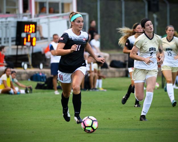 Photo Gallery: Oklahoma State vs ORU Soccer | Gallery | ocolly.com