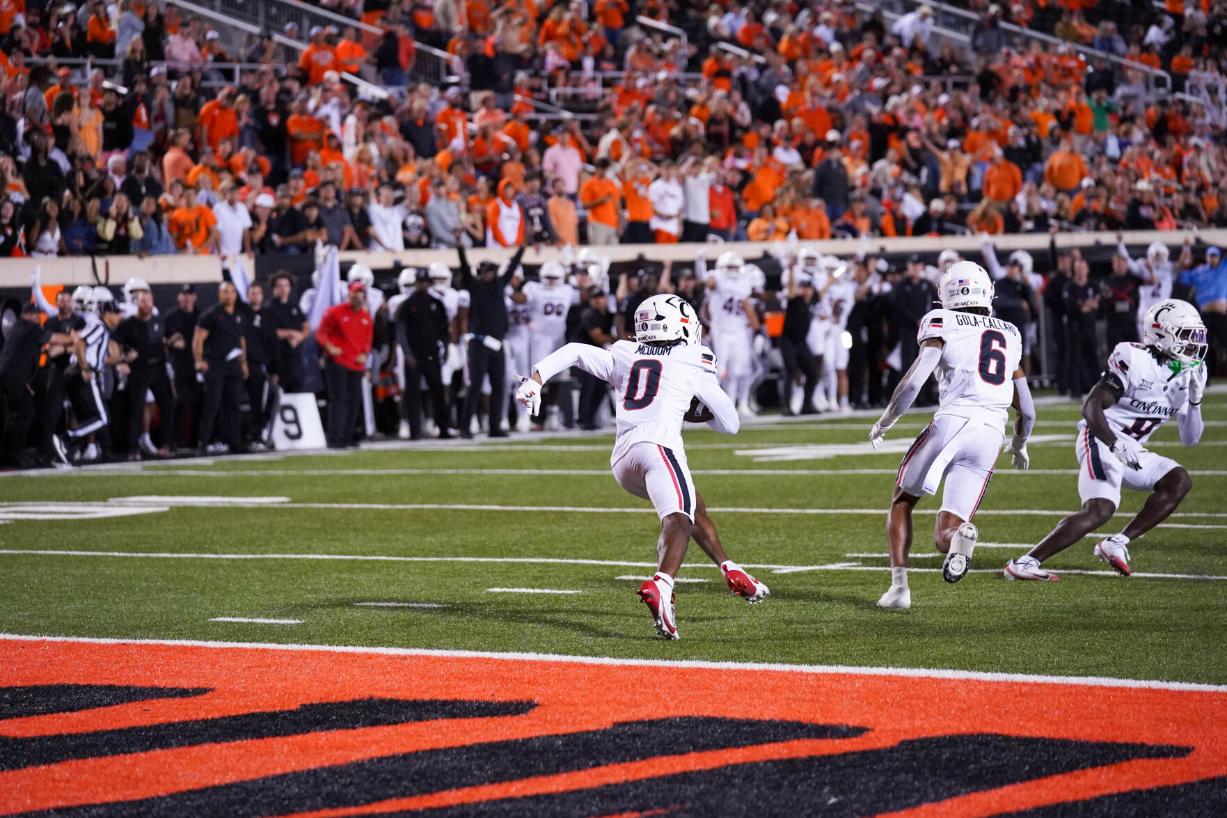 Play of the game: Cincinnati pick six puts game out of reach | Football ...
