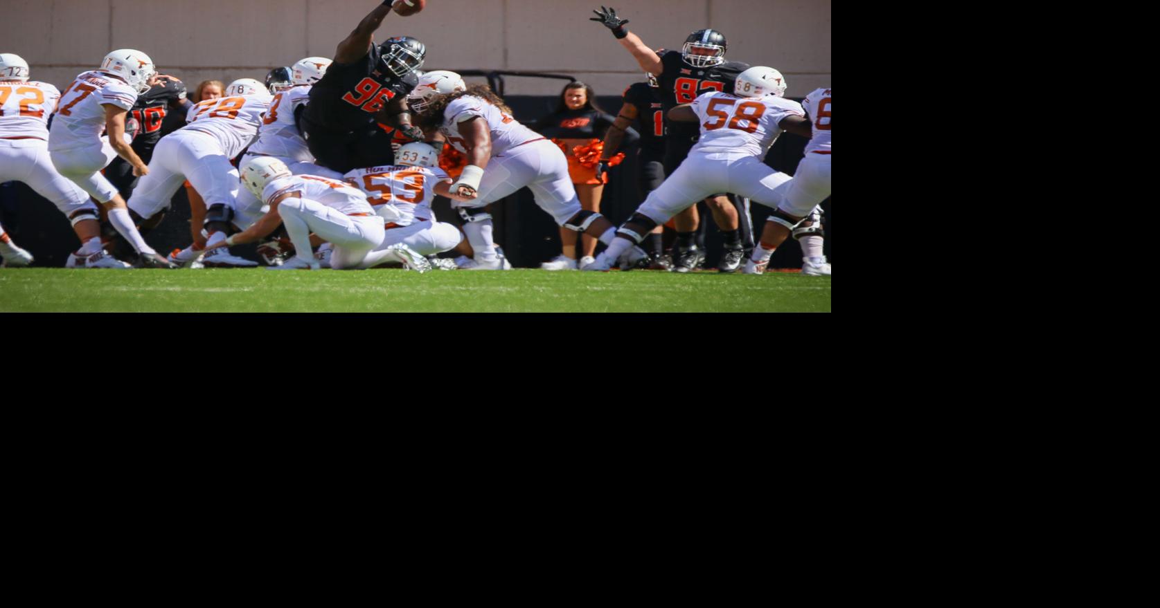 Halftime update: Texas field goal unit having a bad time | Sports ...