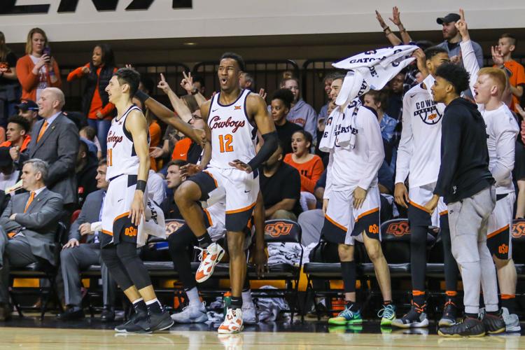 Cam's kicks: McGriff's Jordan collection shows on court | Sports ...