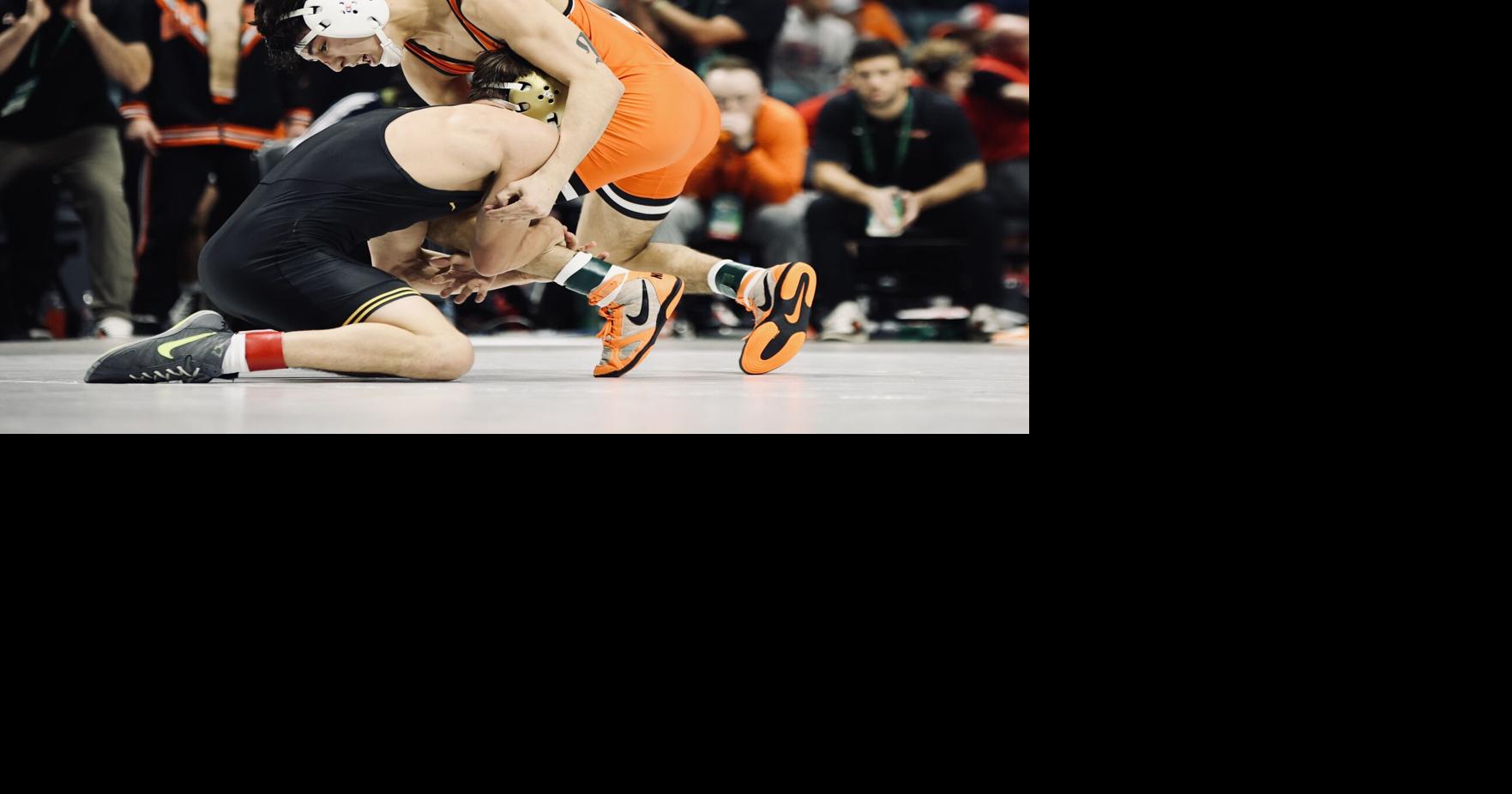 Ramirez, Vega shine as OSU freshmen continue rise | Wrestling | ocolly.com
