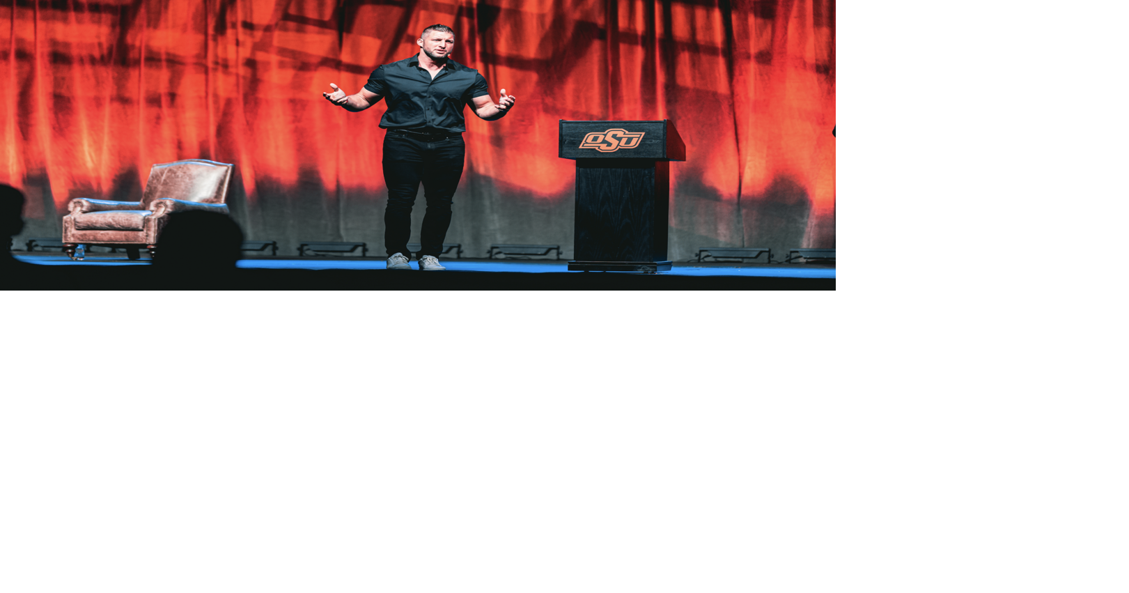 Turning Tebow: Students gathered to hear speaker Tim Tebow at Gallagher ...