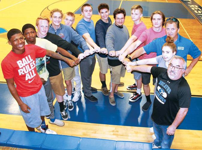 Decatur wrestlers all smiles wearing state champ rings | Sports ...