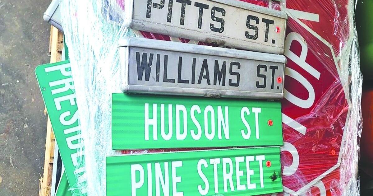 Sign auction to raise funds for Berlin center | | octodaydispatch.com
