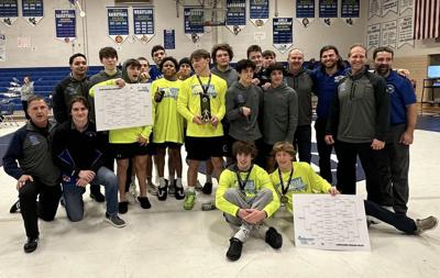Decatur wrestling Bayside champs | Sports | octodaydispatch.com