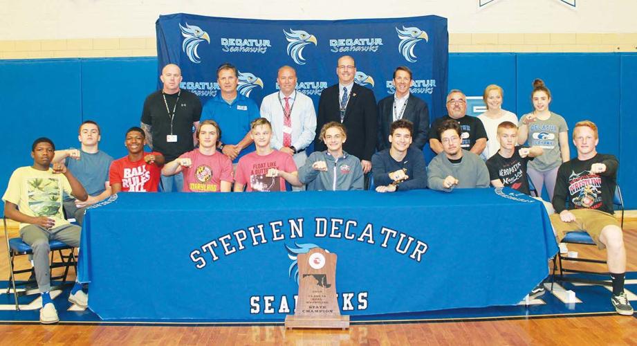 Decatur wrestlers all smiles wearing state champ rings | Sports ...