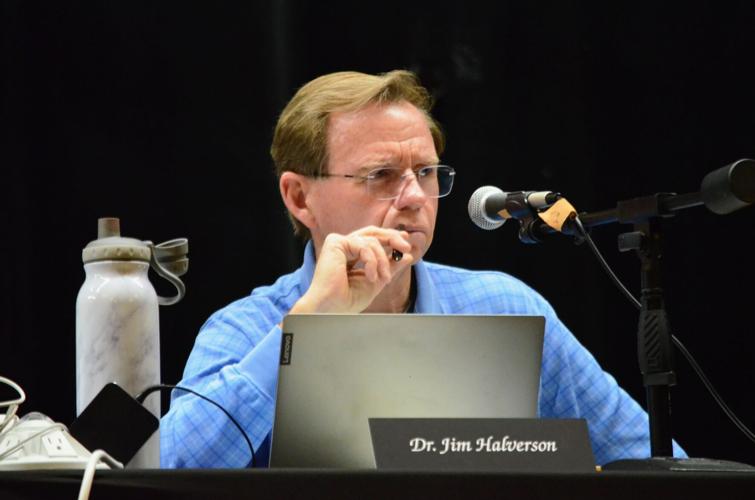 Teachers’ union votes ‘no confidence’ in superintendent | News ...