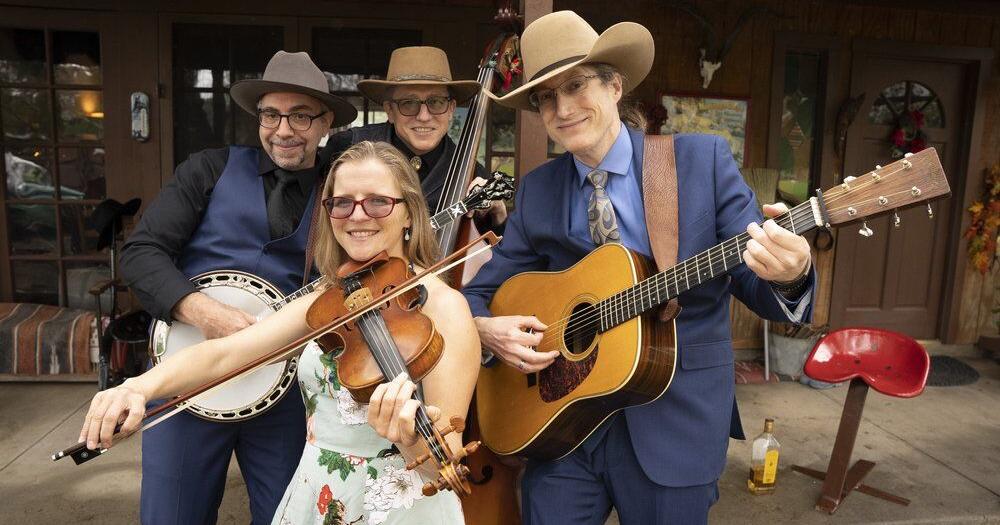 Whole Hog fills Sam’s Place with bluegrass jams | Culture | ojaivalleynews.com