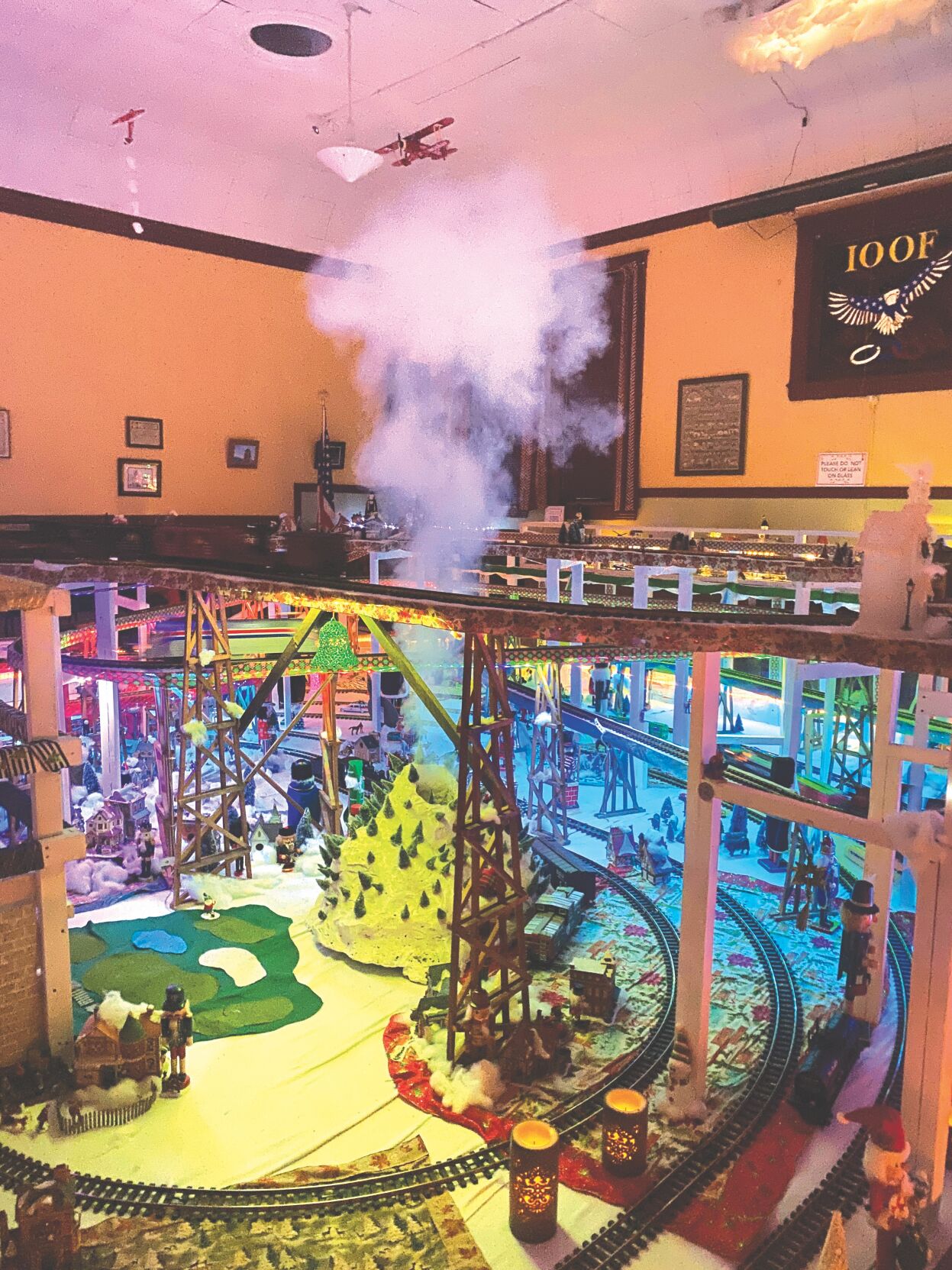 Train extravaganza includes volcano & Legos | Culture | ojaivalleynews.com