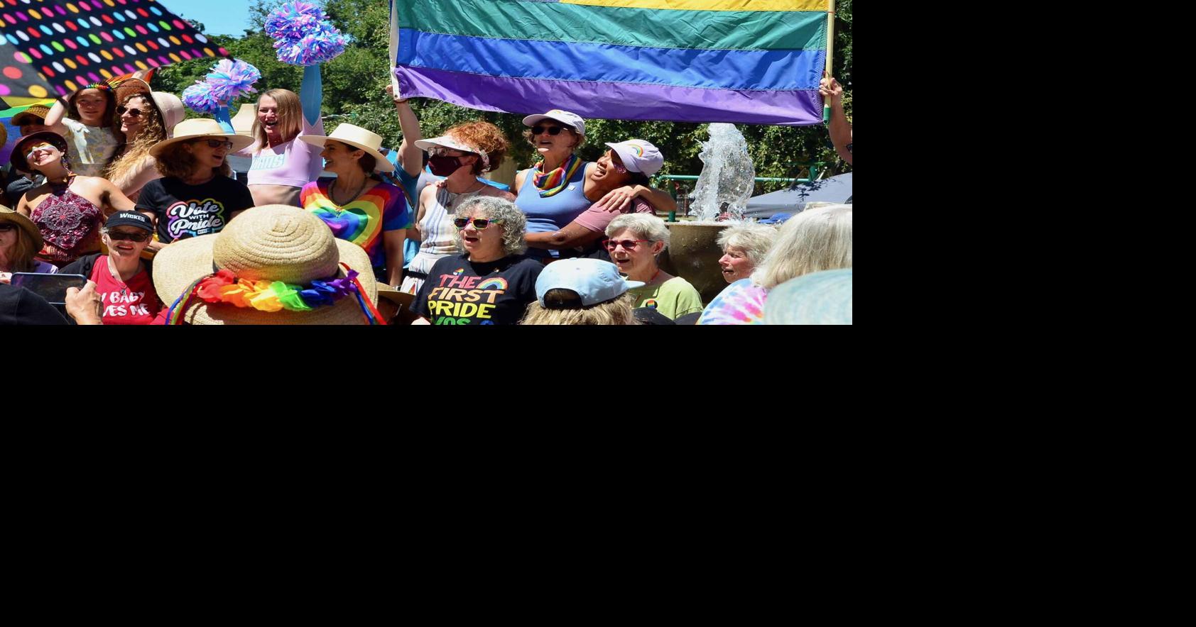 300-strong walk for Ojai Pride | News | ojaivalleynews.com