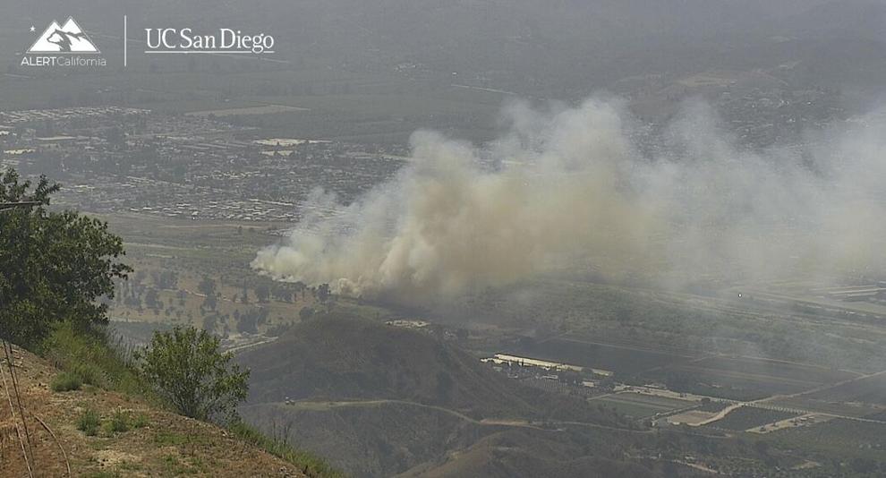 Evacuation warnings lifted for 15-acre 'Maria Fire' in Santa Paula ...