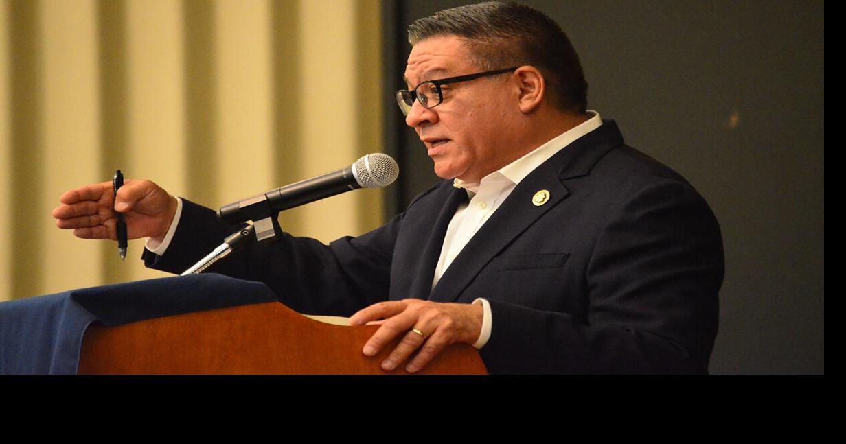 Reps. Carbajal and Brownley criticize ICE activity in V.C., Carbajal to ...