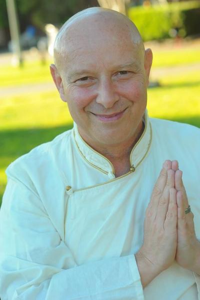 Dulcet tones of ‘Medicine Voice’ vibrate through Ojai | Culture ...