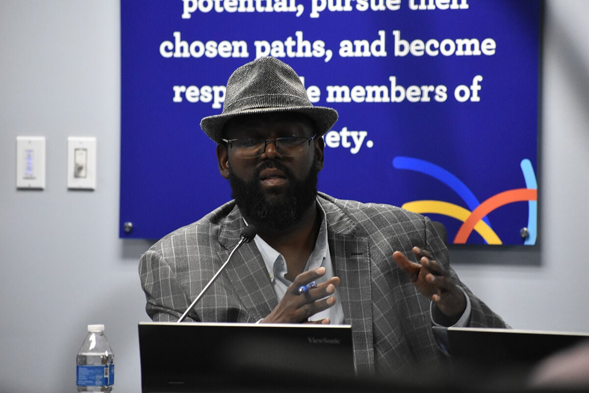 First Ventura Unified School Closure Advisory Committee meeting to take ...