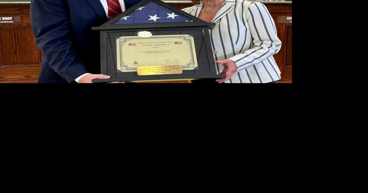 Mayor Bacon celebrates 30 years as city council member | City News ...