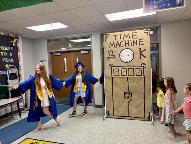 PHOTO GALLERY | Tomahawk Elementary Grad Walk | School News ...