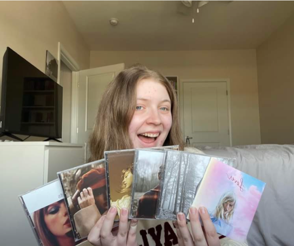 ...Ready for It: Grace Hawkins is "extremely excited" to see Taylor ...