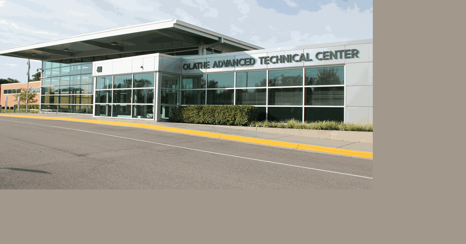 District technical center to retire auto collision course with new ...