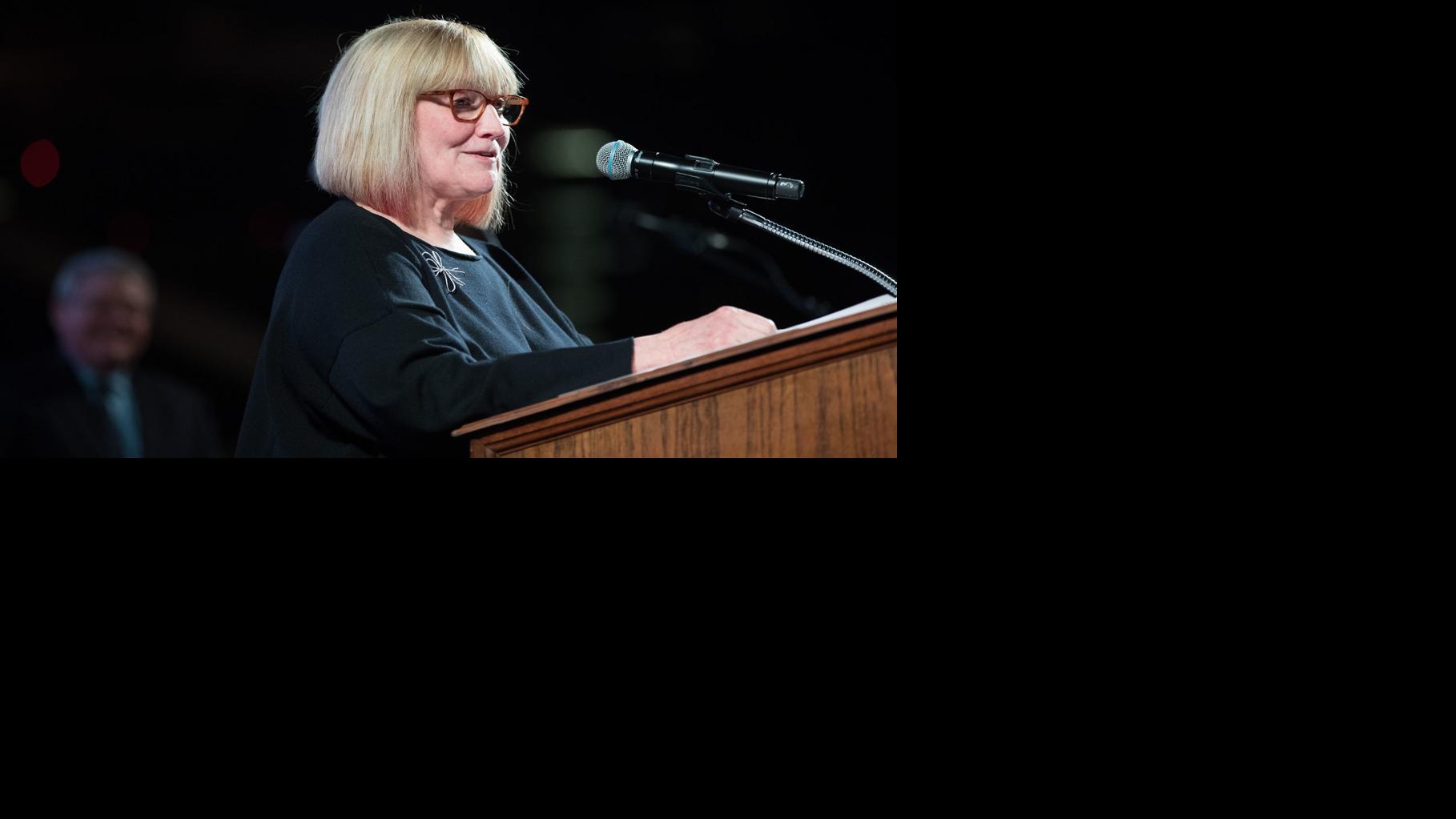 Warren Buffett's daughter, Susie, exposed to coronavirus | Health ...