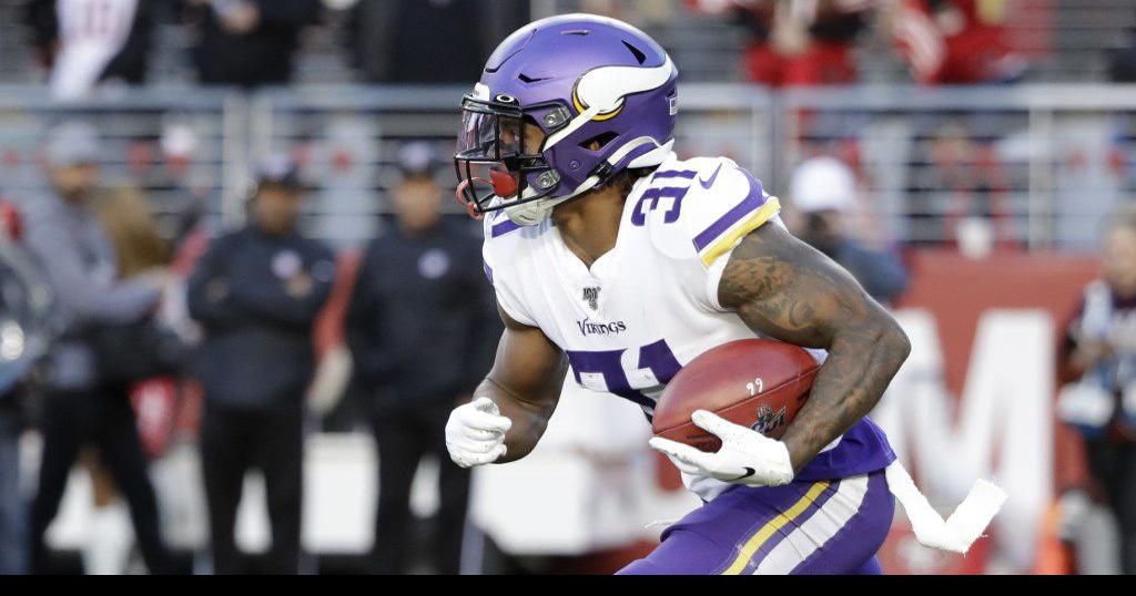 Former Husker Ameer Abdullah re-signs with Minnesota Vikings