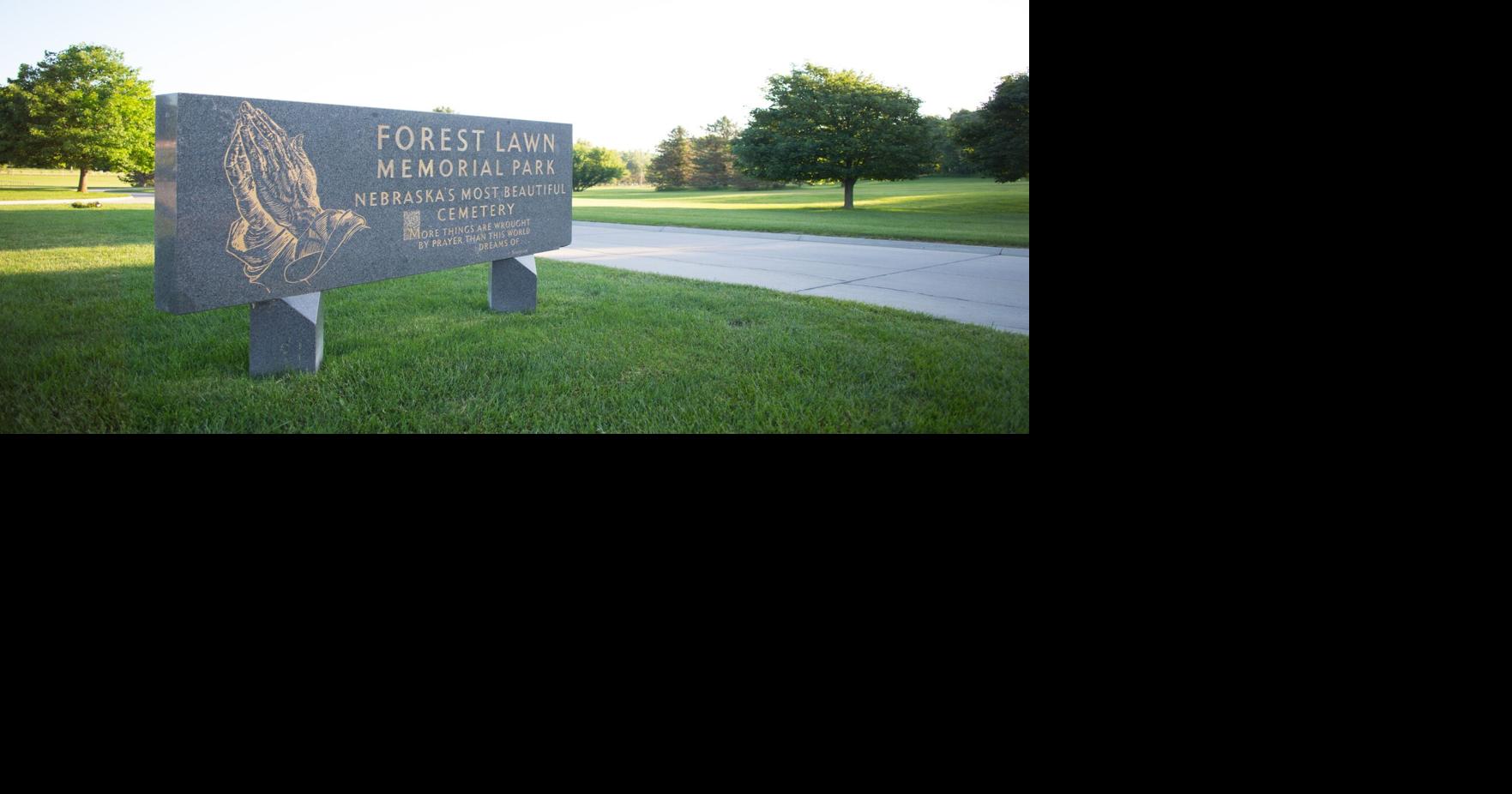 Forest Lawn Cemetery opens pet cemetery in Omaha