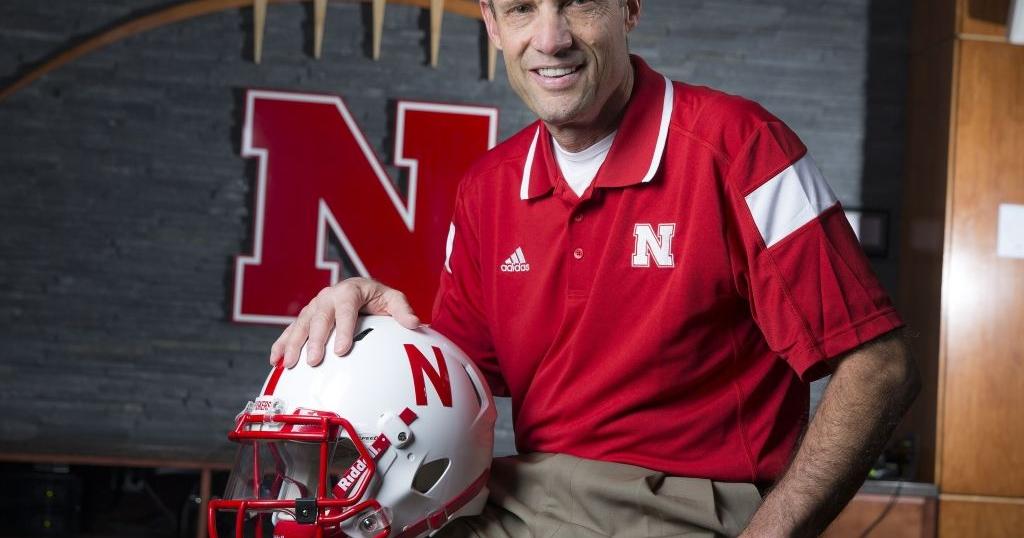 Husker coach Mike Riley has solid history with high school coaches