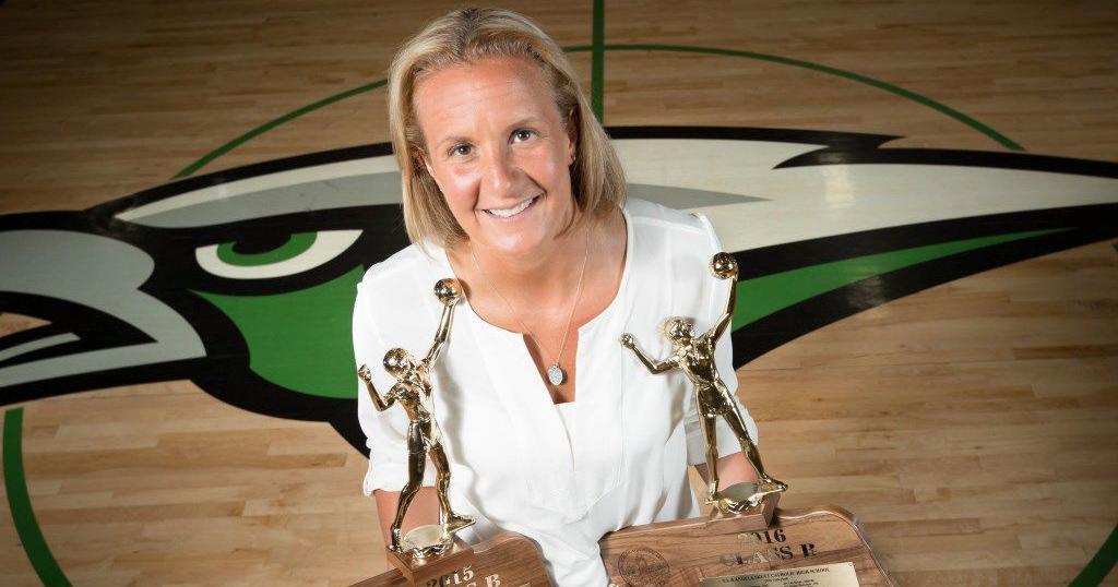 Omaha Skutt's Renee Saunders named co-national volleyball coach of the year