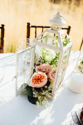 Inspiration // Charming Rustic Blush-toned Wedding