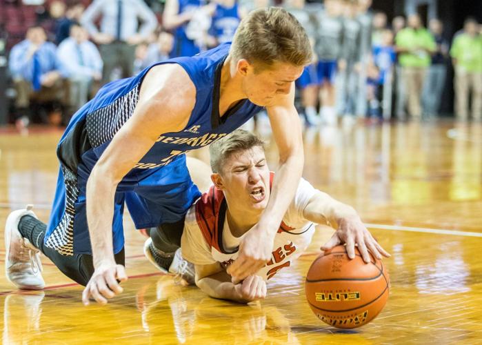 Class C-1: Brendan Lacey gets hot from 3, fuels Wahoo's rout of Ogallala